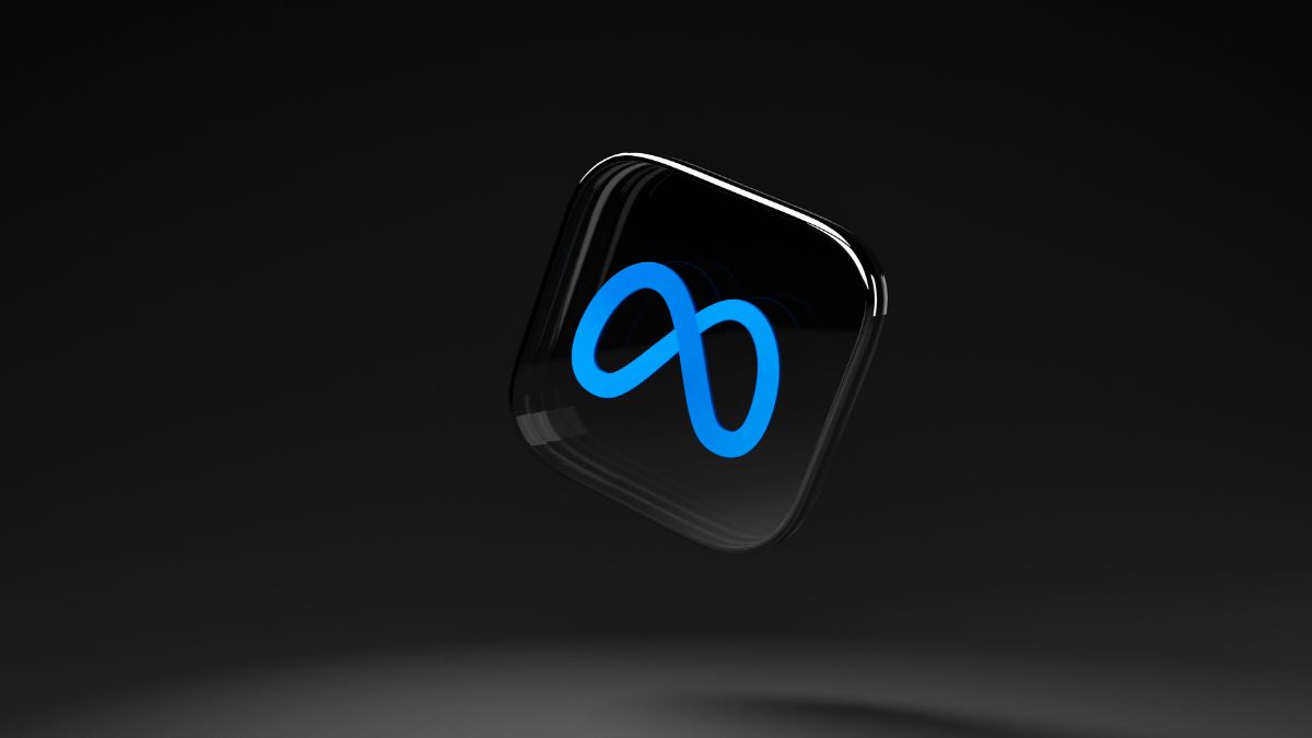 Meta AI: Empowering Social Interaction with Advanced Chatbot ...